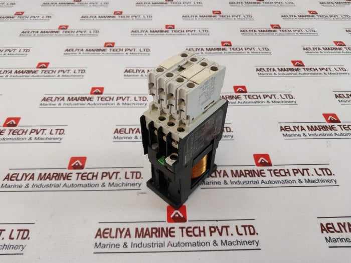 Siemens 3Tf3100-0B Contactor W/ Auxiliary Switch Block 3Tx4010-2A 22A ...