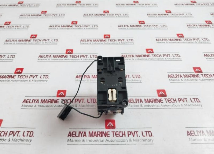 Siemens 3Tf42 Magnetic Contactor 230V 50/60 Hz 3K3/3Z3 – Aeliya Marine