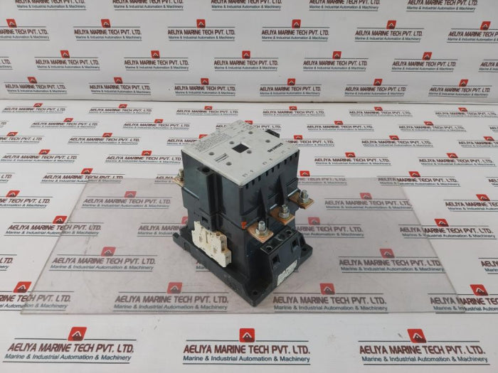 Siemens 3Tf52 Power Contactor 690V – Aeliya Marine