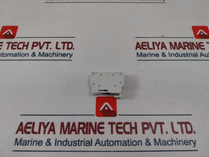 Siemens 3Tx4010-2A Auxiliary Contact Block – Aeliya Marine