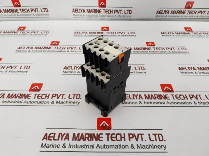 Siemens 3Tx4440-2A Auxiliary Contact Switch Block A300/Q300 5A/240V, 1 ...