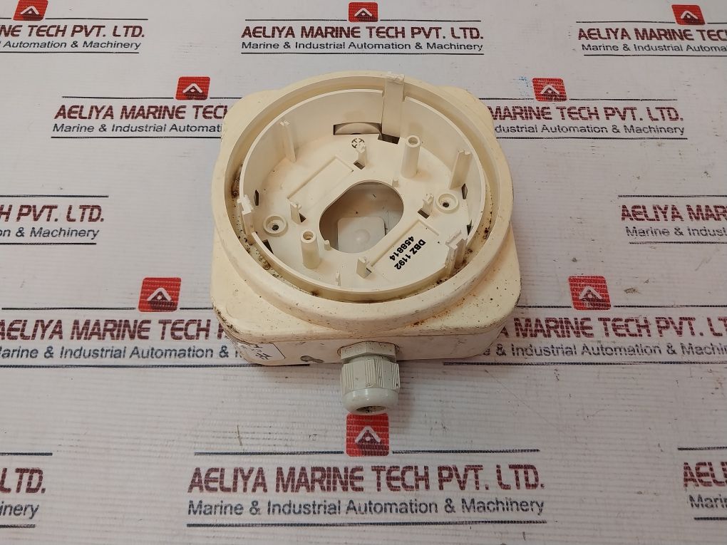 Siemens Dbz 1192 Smoke Detector Base – Aeliya Marine