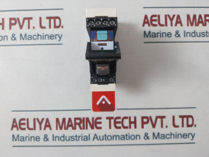 Siemens Lzx:Pt570024 Relay Socket 24Vdc – Aeliya Marine