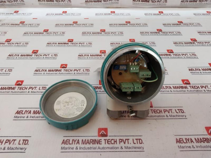 Siemens Pointek Cls200 Capacitance Point Level Switch – Aeliya Marine