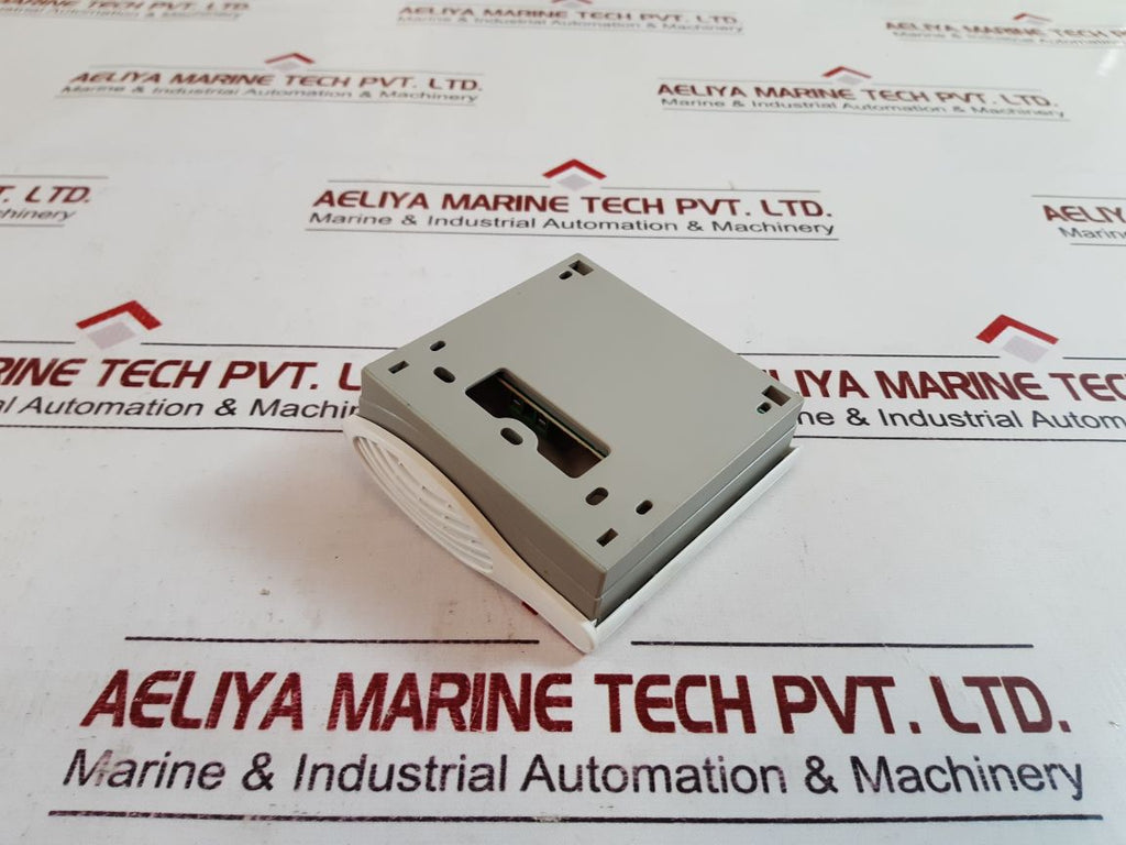 Siemens qaa24/ap room temperature sensor – Aeliya Marine