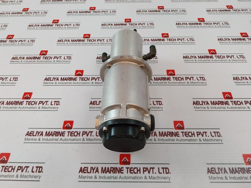 Simrad Gd10P Ir Point Gas Detector – Aeliya Marine