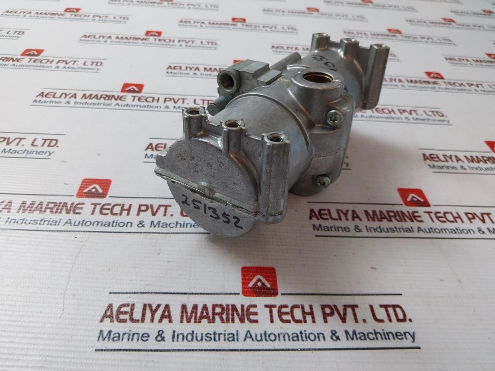 Sprague Devices A20/06005/2 Wiper Motor – Aeliya Marine