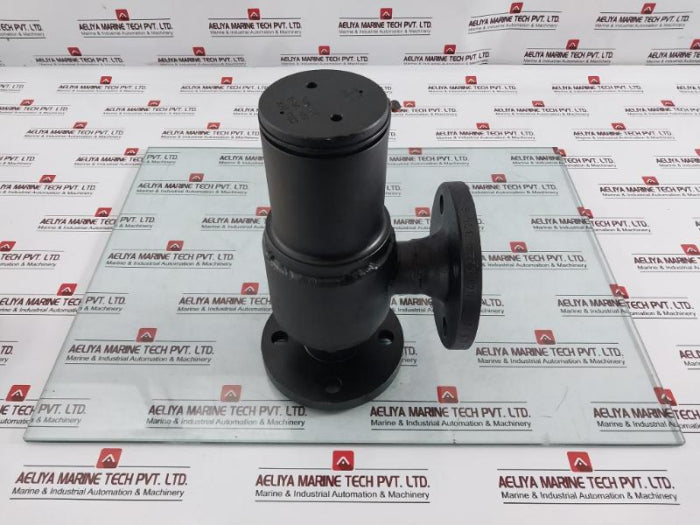 Stal 1910 374-g Iron Flange Reducing Tee, For Plumbing Pipe – Aeliya Marine