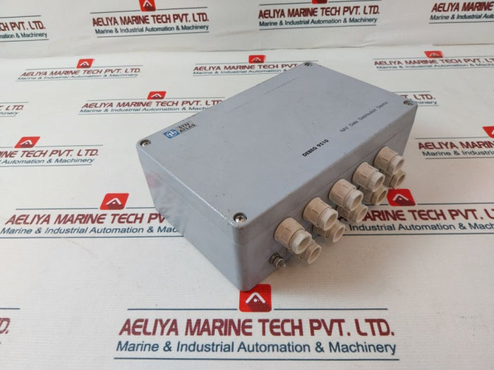 Stn Atlas Debeg 9510 Nav Data Distribution Device – Aeliya Marine