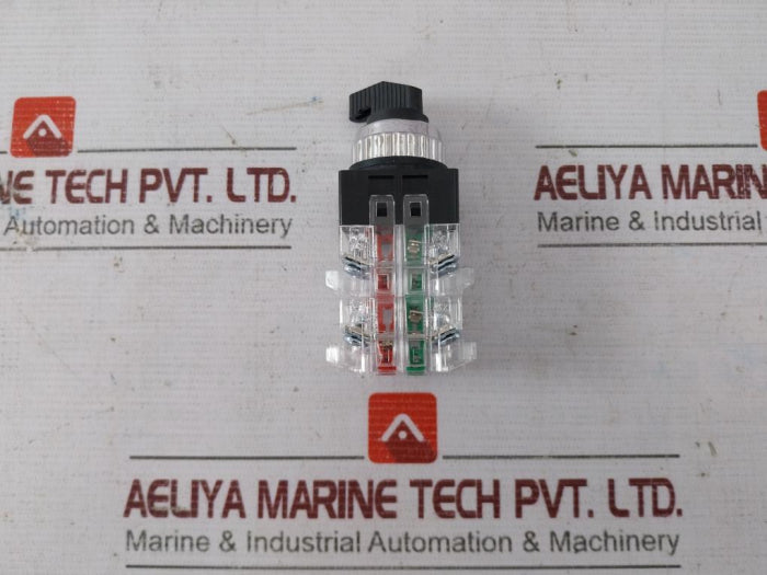 Sungho Pr25S-2 Selector Switch 5A 250Vac Hd02006-4004 – Aeliya Marine