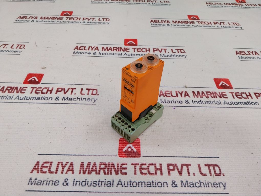 Syrelec Tdr Time Delay Relay With Socket E92191 – Aeliya Marine