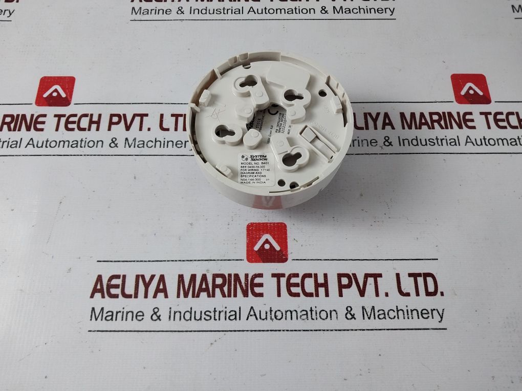 System Sensor 5351E Heat Detector With B401 Base – Aeliya Marine