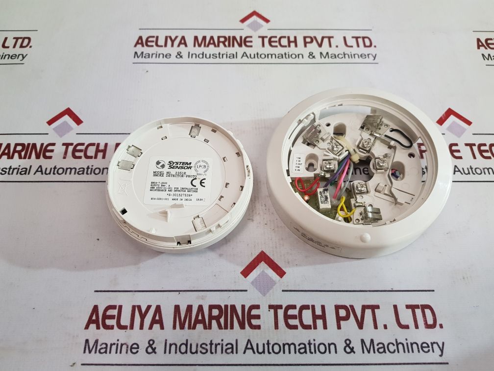 System Sensor 2351E Conventional Optical Photo Smoke Detector With B31 ...