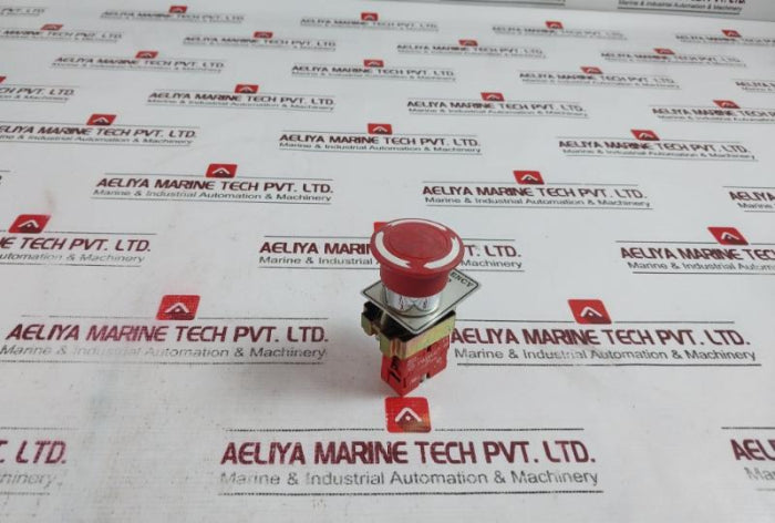 Teknic S2 Normally Closed Contact Block Actuator Mounting Used – Aeliya ...