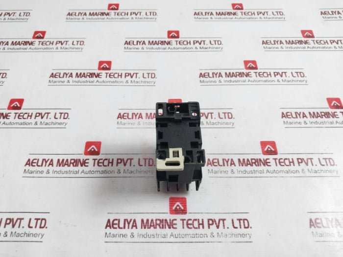 Telemecanique Ca2 Dn22 Control Relay Iec 337-1 220-240V 60Hz Jis C4531 ...