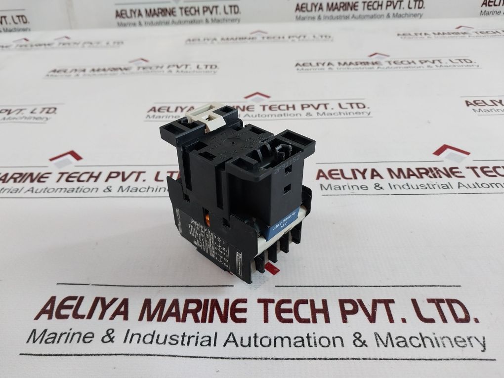 Telemecanique Ca2Dn22M7 Control Relay 220 V 50/60 Hz – Aeliya Marine
