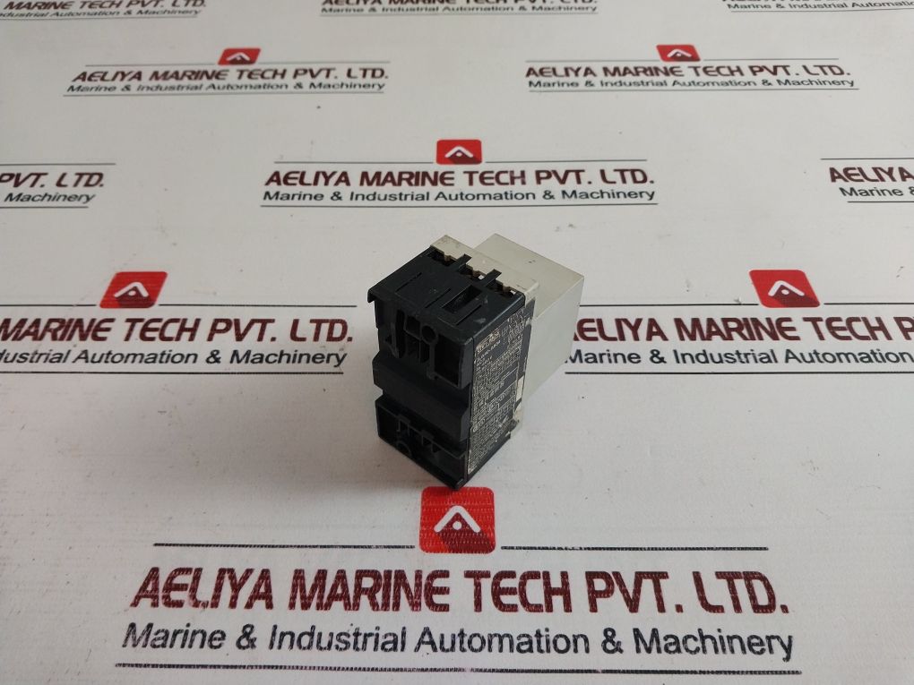 Telemecanique Gv1-m04 Motor Circuit Breaker 250V – Aeliya Marine