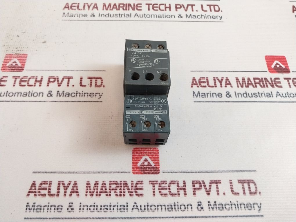 Telemecanique Gv2-g05 Terminal Block With Circuit Breaker Gv1-l3 ...