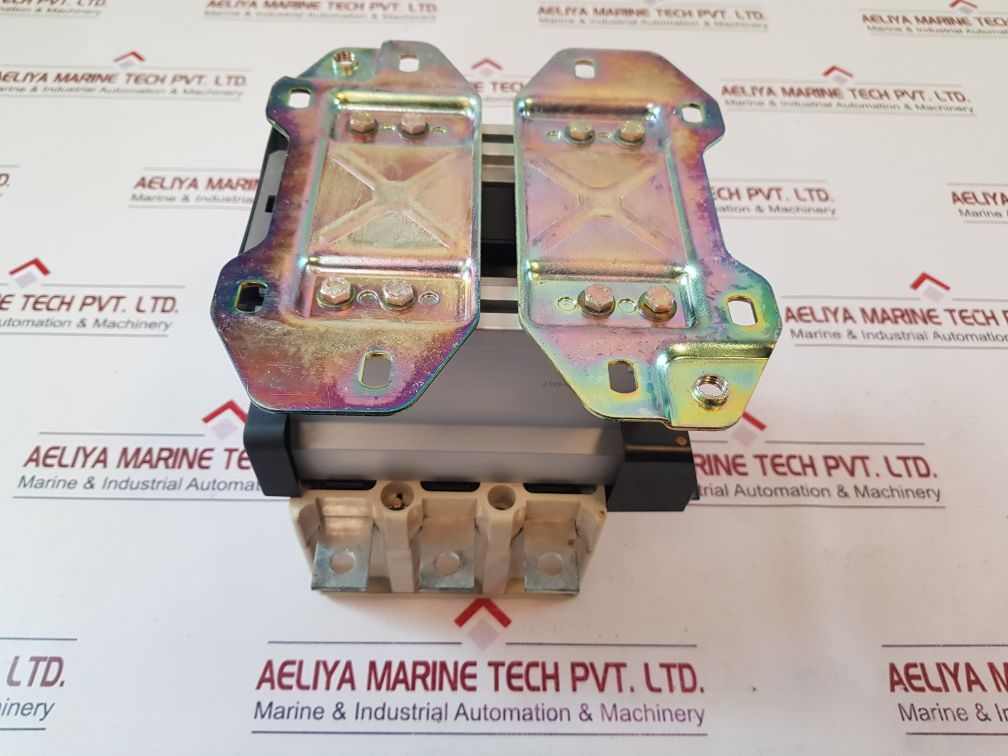 Telemecanique Lc1F400 Contactor – Aeliya Marine