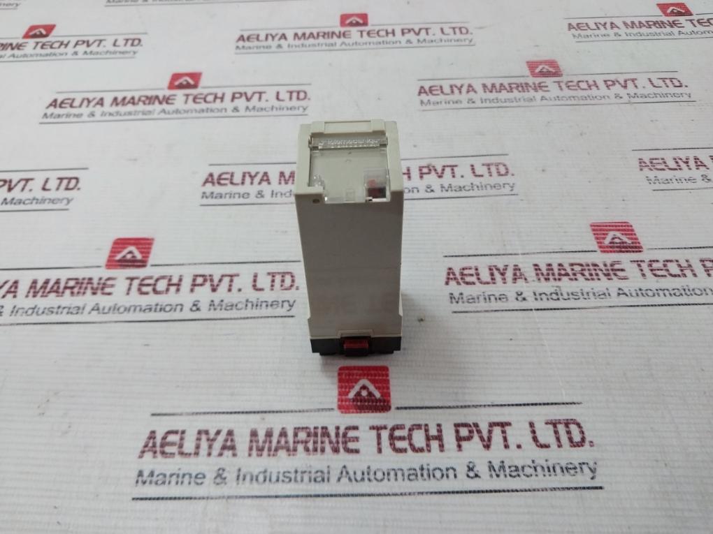 Telemecanique Rhk 412B Relay 24Vdc – Aeliya Marine
