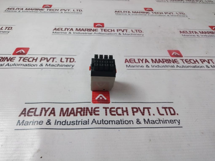 Telemecanique Rhn 416Kf Instant Relay – Aeliya Marine