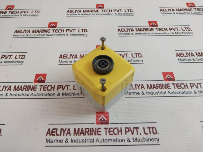 Telemecanique Xal D112 Control Station 330-8470 – Aeliya Marine