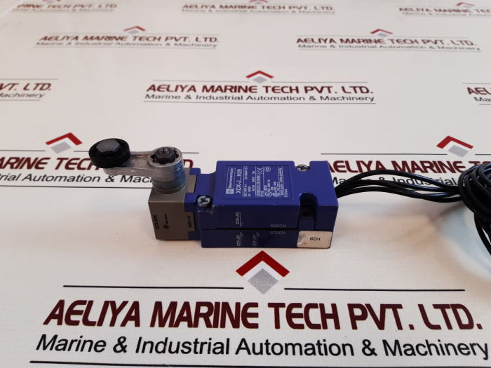 Telemecanique Xck-j…H29 Limit Switch – Aeliya Marine