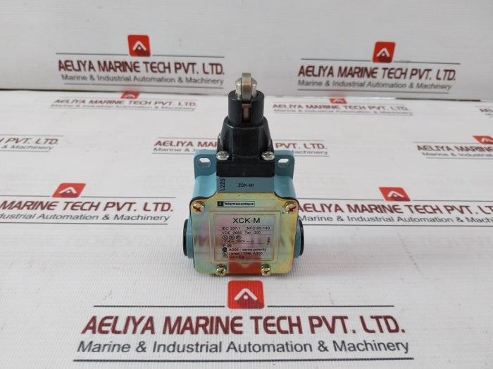 Telemecanique Xck-m Limit Switch Ip66 10(4)A. 380V, Zck-m1, Zck-d02 ...