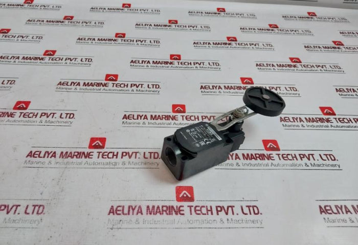 Telemecanique Xcks Osisense Xc Series Plunger Limit Switch 60947-5-1 E ...