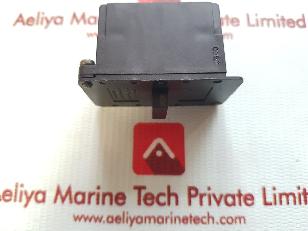 Telemecanique Xen-g1191 Contact Block 10A 600V – Aeliya Marine