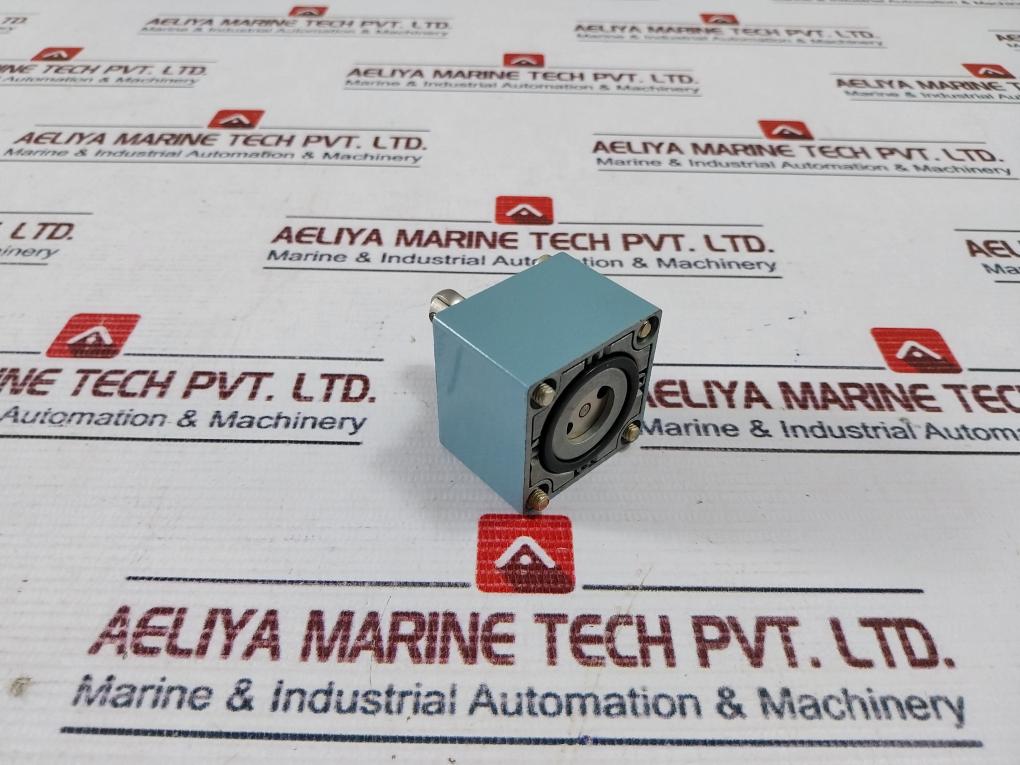 Telemecanique Zc2 Je62 Limit Switch – Aeliya Marine