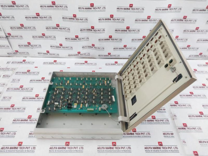 Thorn System T280 Fire Alarm Panel Afa-minerva 523 (1/03047) Side 2 ...