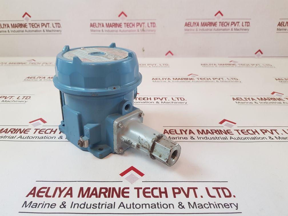 United Electric H122-614 Differential Pressure Switch 500 To 6000 Psi ...
