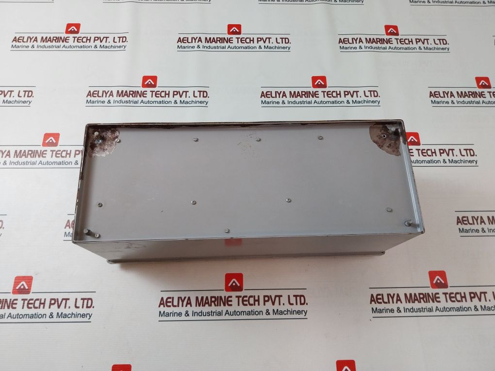 Volvo Penta 2700 Engine Controller – Aeliya Marine