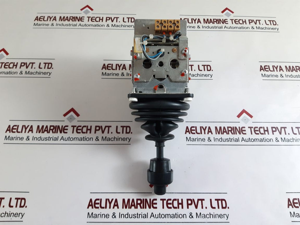 W. Gessmann Gcs-v64Rs3Pxd-01Z Joystick Controller – Aeliya Marine