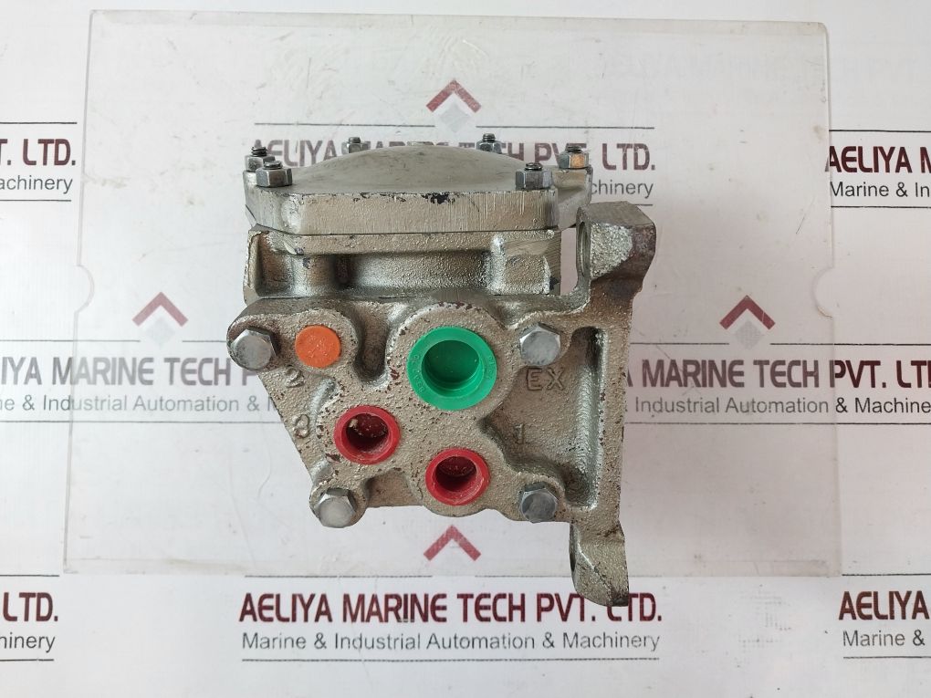 Wabco 538975 C-2 Relay Valve – Aeliya Marine