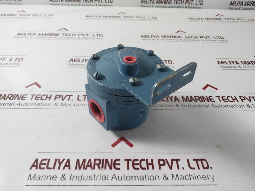 Wabco P55163 Relay Valve Type S: Reliable Control – Aeliya Marine