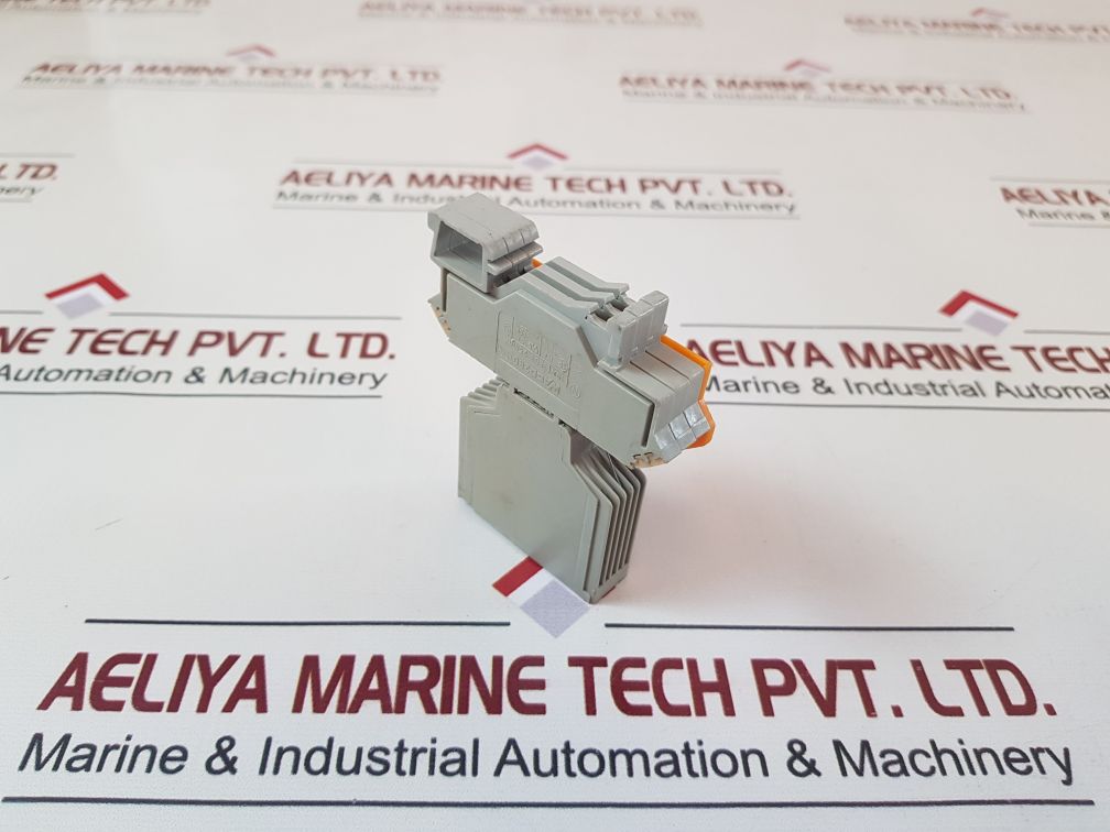 Wago 286-304 Relay Module With 280 Base – Aeliya Marine