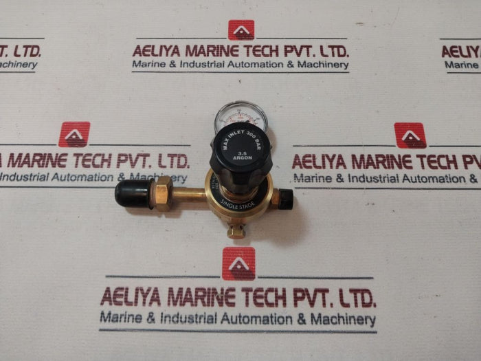 Wescol 3.5 Single Stage Regulator 0-6000 Psi – Aeliya Marine
