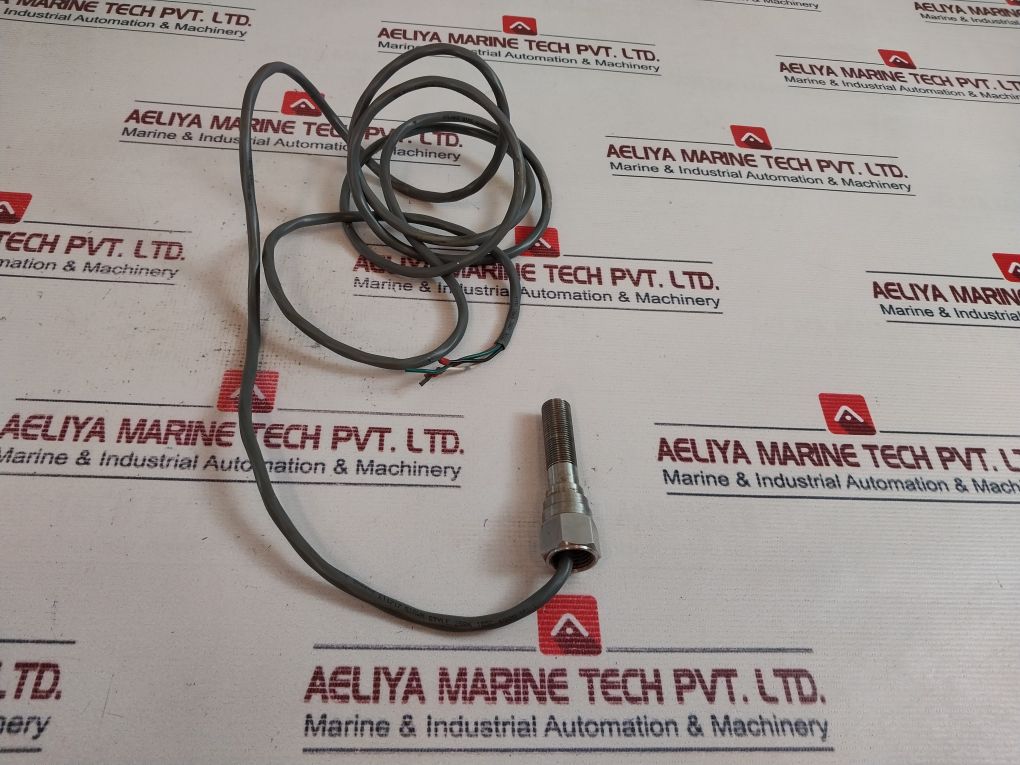 Westlock Sw10063 Proximity Switch With Cable Ip66/67 – Aeliya Marine