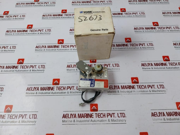 York 025 17172 000 Esc Timer 15 Amps – Aeliya Marine