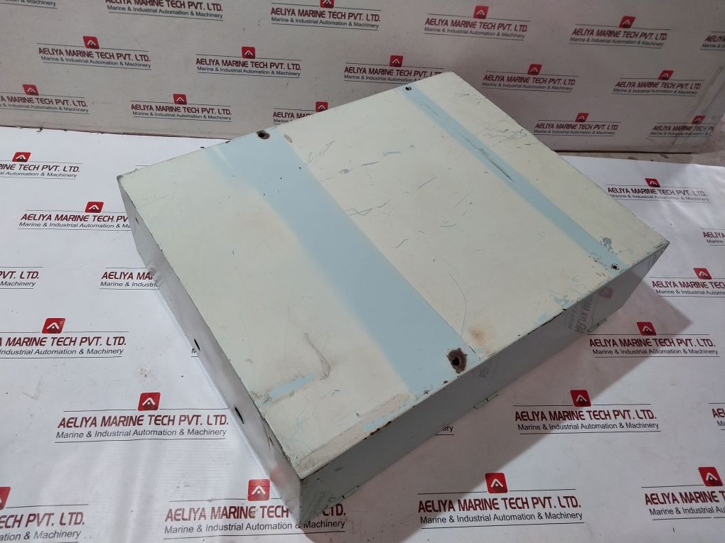 York Millennium Recip Chiller Control Panel – Aeliya Marine