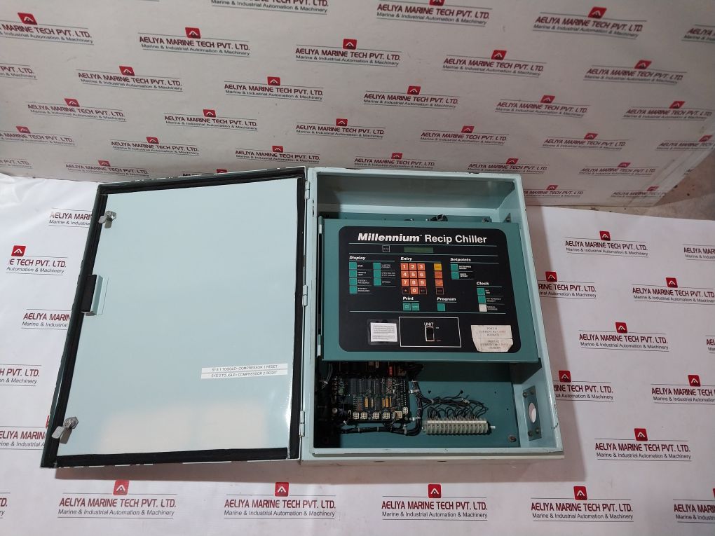 York Millennium Recip Chiller Control Panel – Aeliya Marine