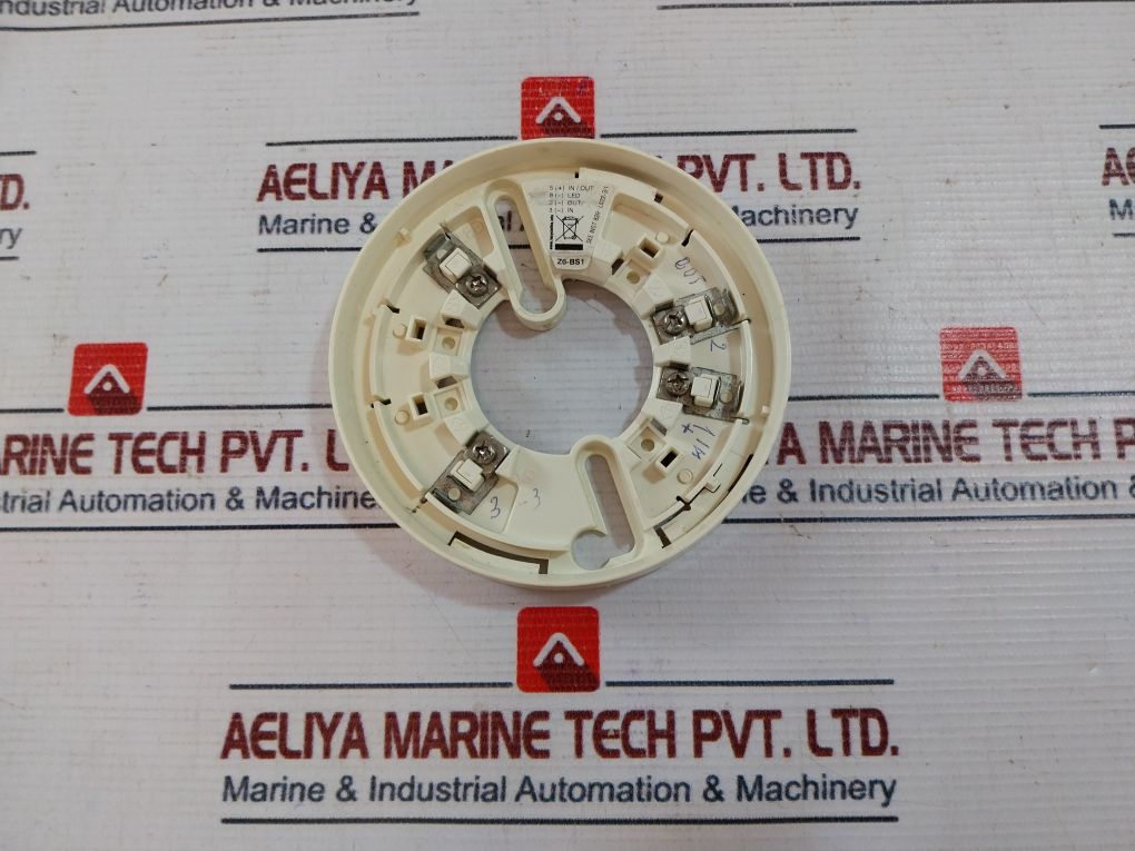Ziton Z6-bs1 Surface Mounting Detector Base – Aeliya Marine